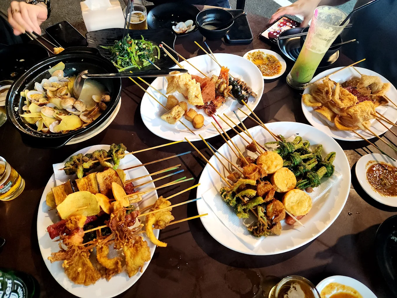 阿勝乐乐 lok lok 新山宵夜Top Pick：潮汕火锅+生腌海鲜吃到爽 - TastyJournal